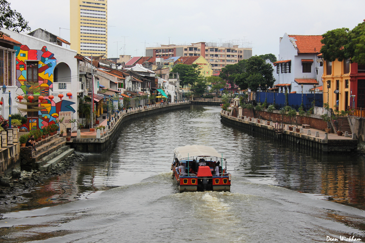 River Boat in Malacca, Malaysia | The Road to Anywhere